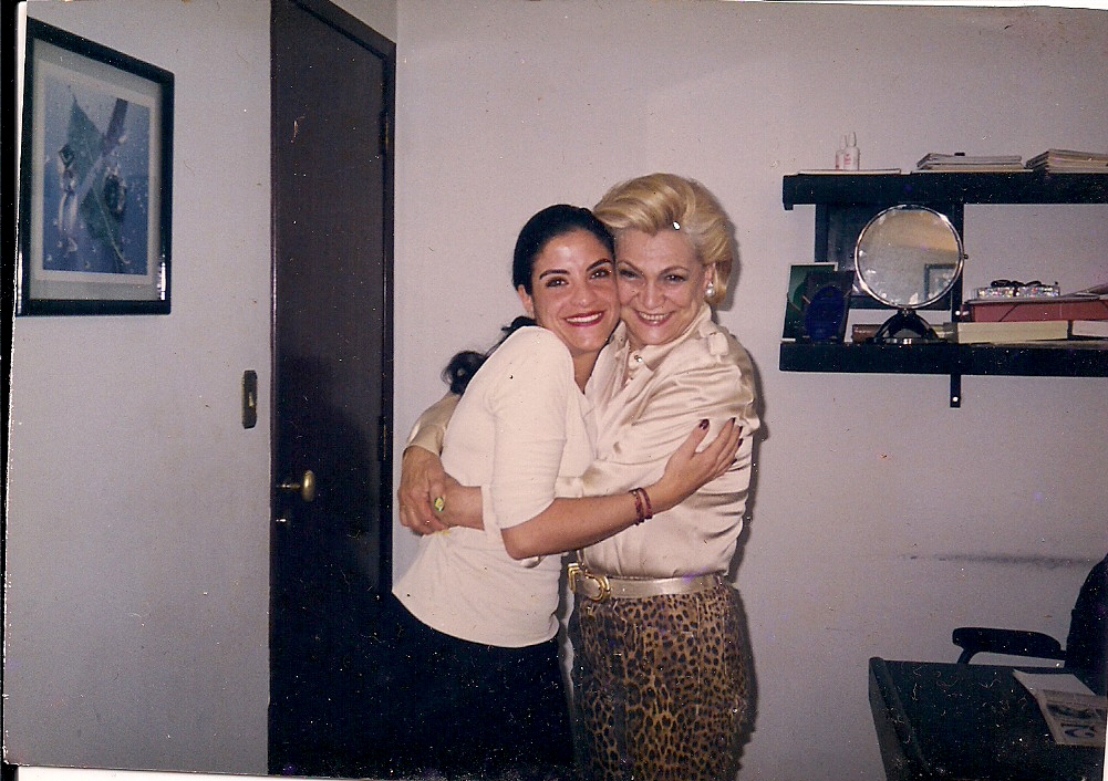 Lydia Leão Sayeg: outubro 2012