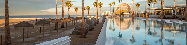 Marina beach club Valencia | Almuerzos Populares