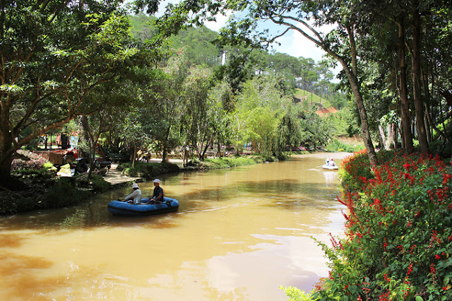 Vietnam closeup: Prenn Waterfall