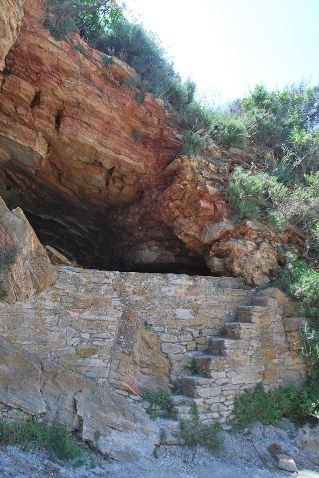 ΑΓΙΟΡΕΙΤΙΚΕΣ ΜΝΗΜΕΣ: 11127 - Ο αρσανάς της Ιεράς Μονής Κωνσταμονίτου