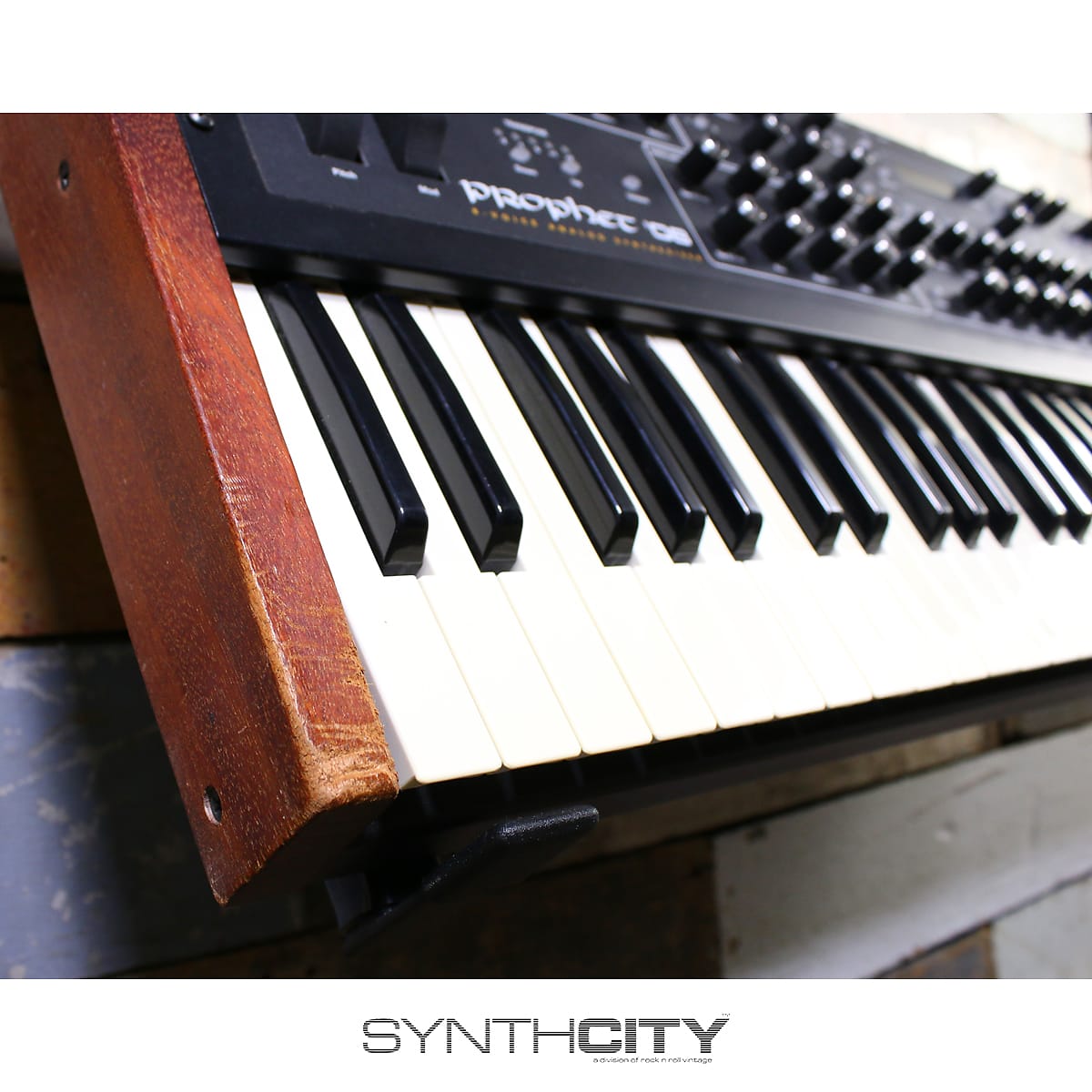 MATRIXSYNTH: Dave Smith Instruments Prophet '08 PE Polyphonic Analog ...