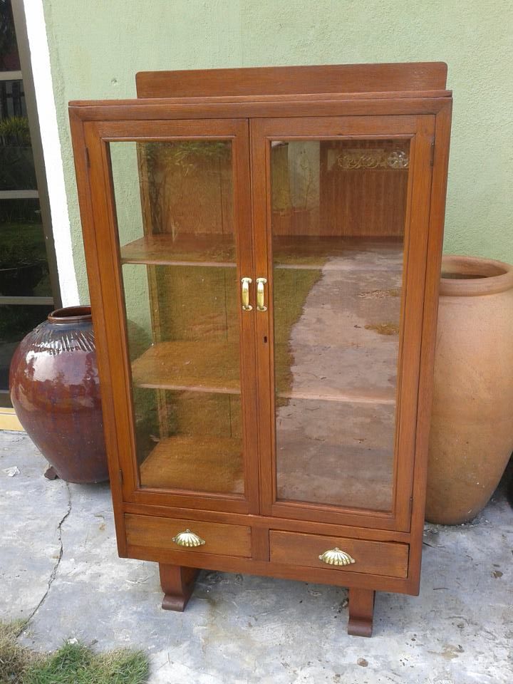 Ezany Galleria...: ALmari Lama Kaki 'U'