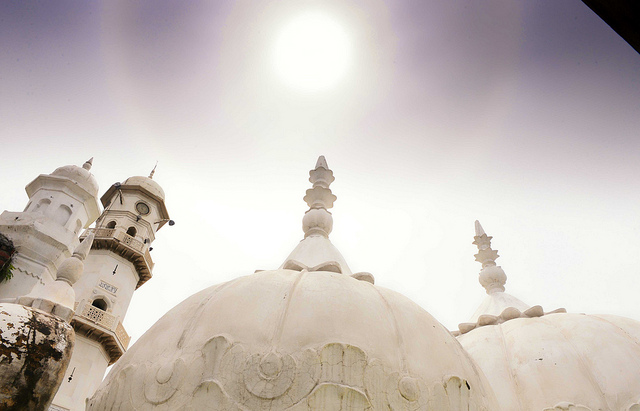 Ahmadiyya Mosques: Aqsa Mosque and Minaratul Massih - Qadian India