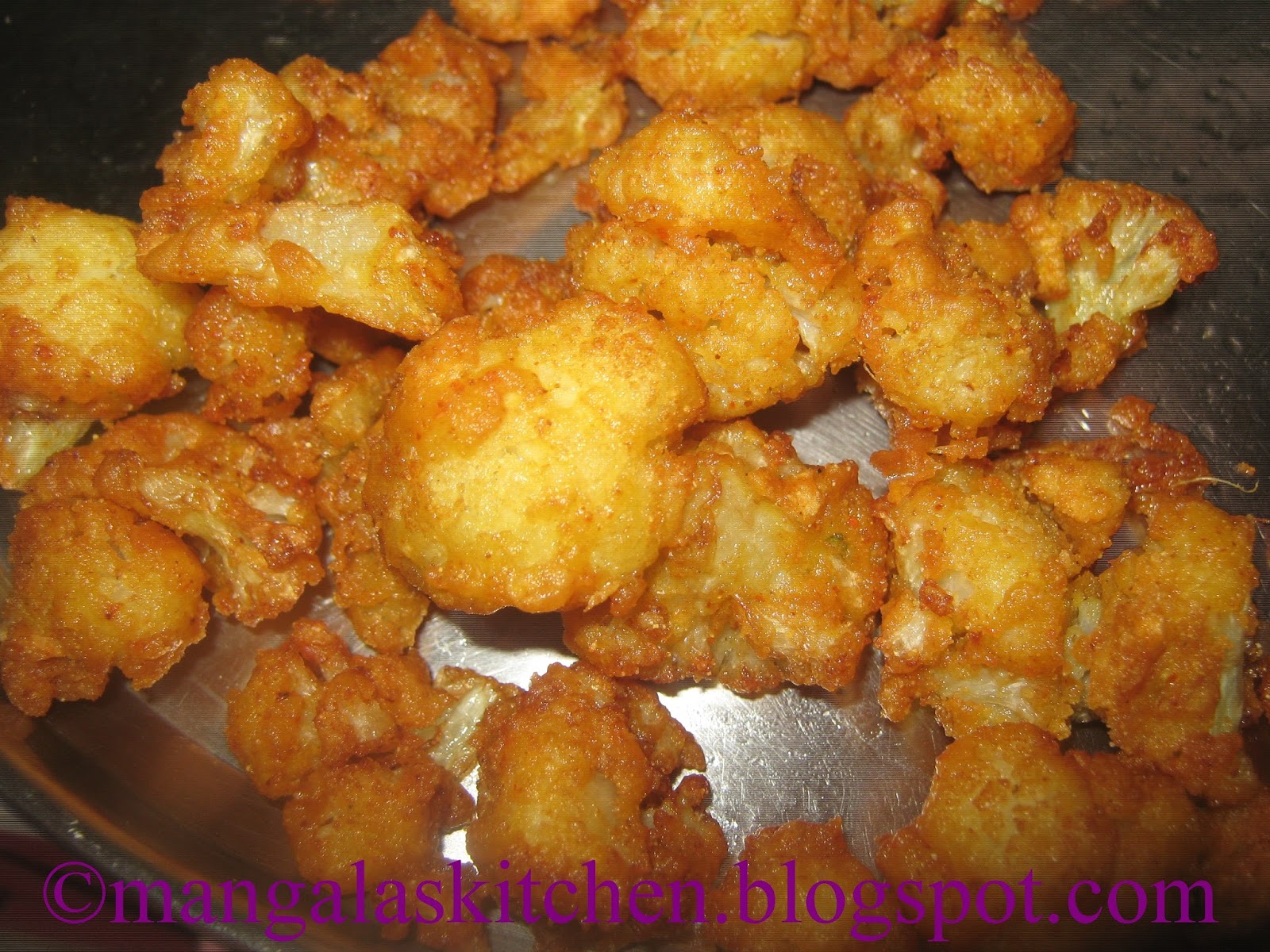 Crispy Cauliflower 65 / Gobi 65 - Easy to make Cauliflower Pakoda ...