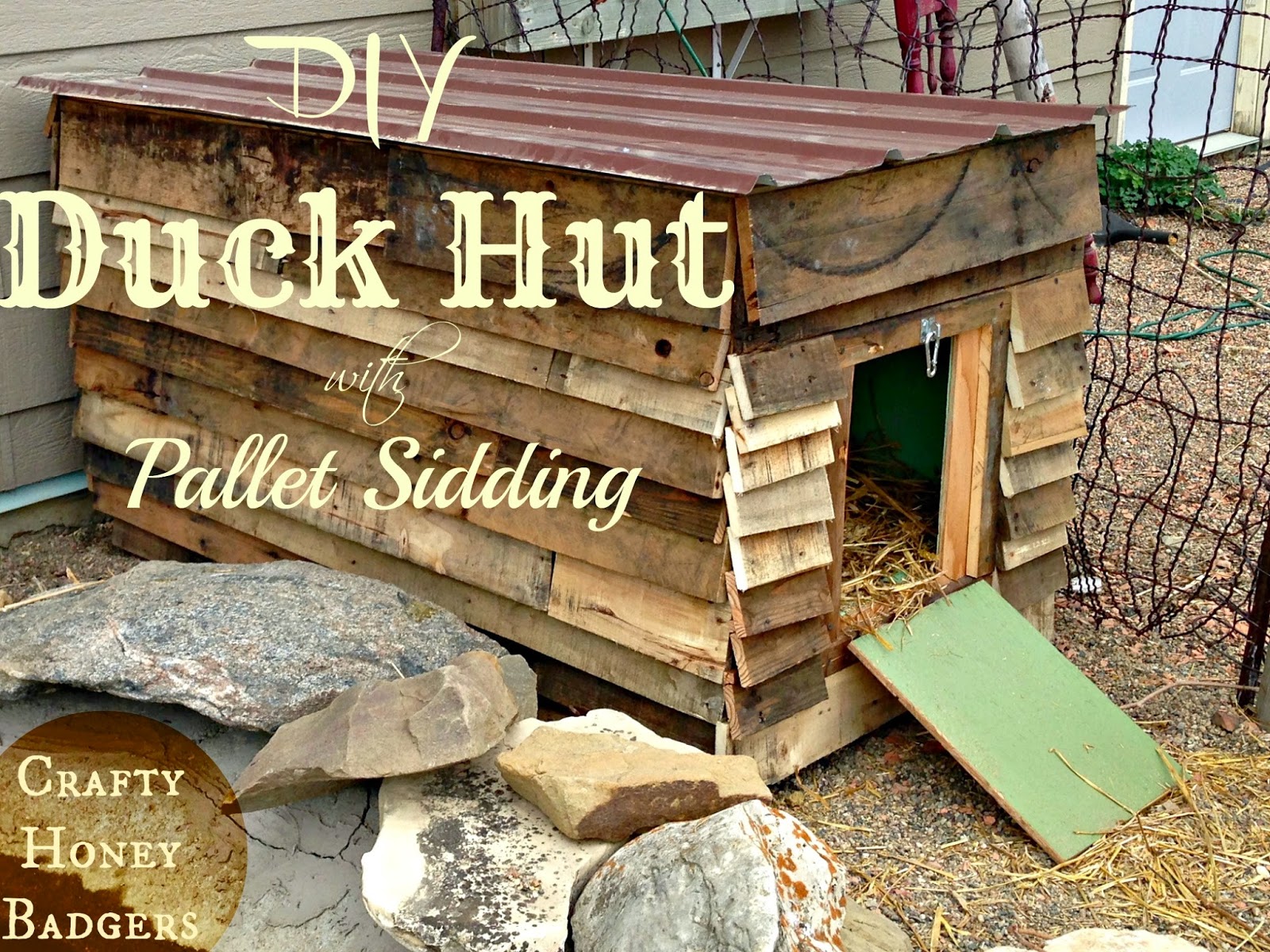 Crafty Honey Badgers: Ducks are messy messy messy and how to combat it