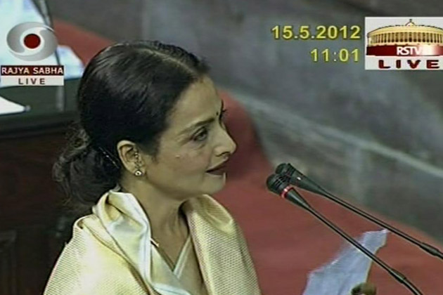 Bollytter: Rekha taking oath in Rajya Sabha MP Photos