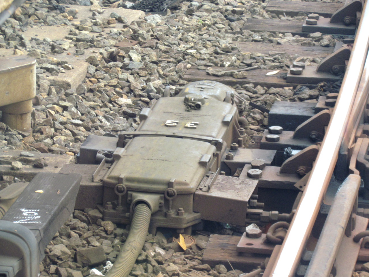 The Position Light: The ABC's of GRS Model 5 Switch Machines