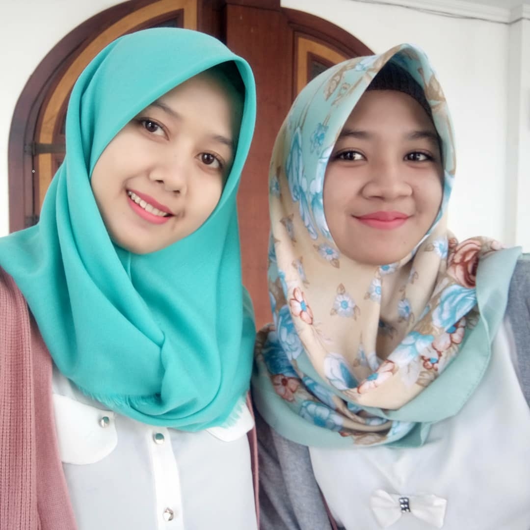 Si Cantik Berjilbab - Selebgram Dina_Novita10 - Si Cantik Berjilbab