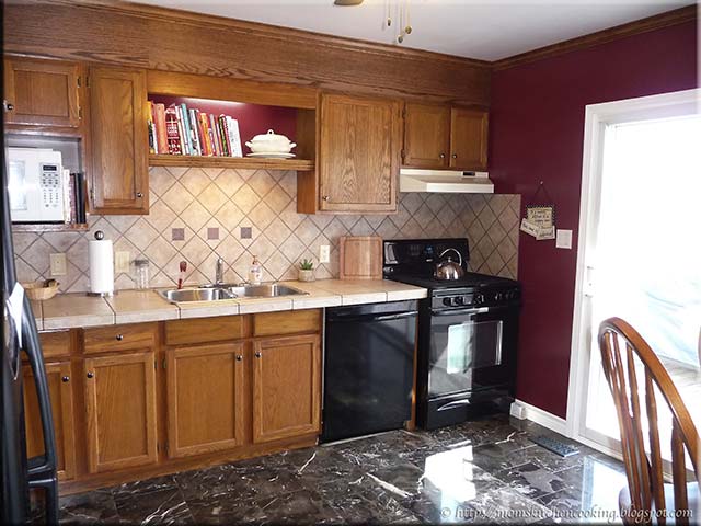 Mom's Cafe Home Cooking: Custom Kitchen Bulkhead and Trim