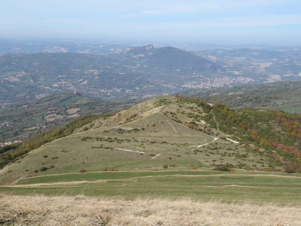 Escursionismo a 360°: Monti Carpegna e Palazzolo (da Scavolino) E