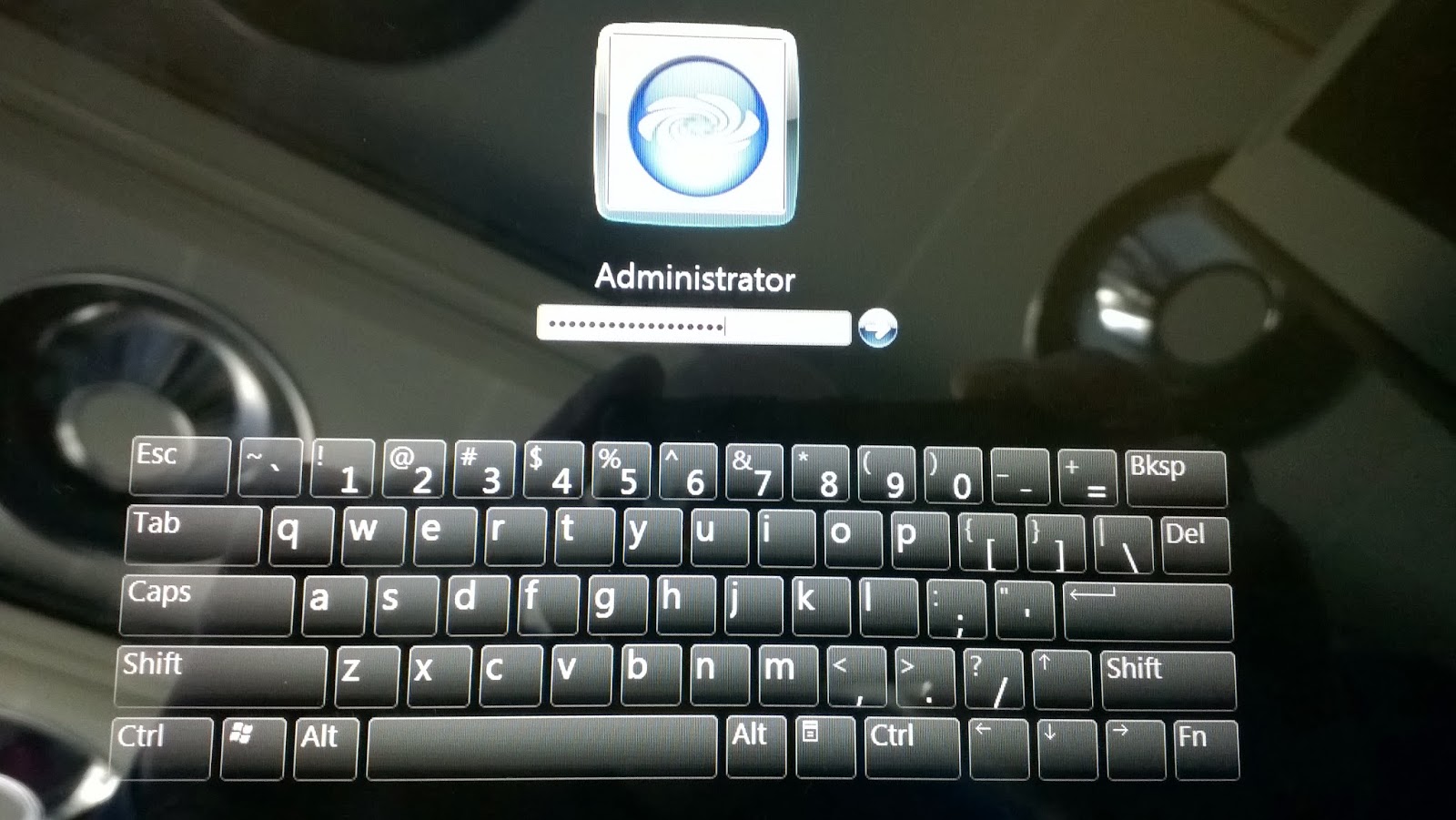 Lync Room System (LRS) - Polycom CX8000