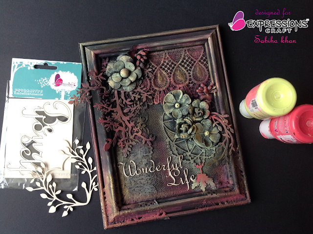 Expressions Craft: Mixed media frame Using chalk paints