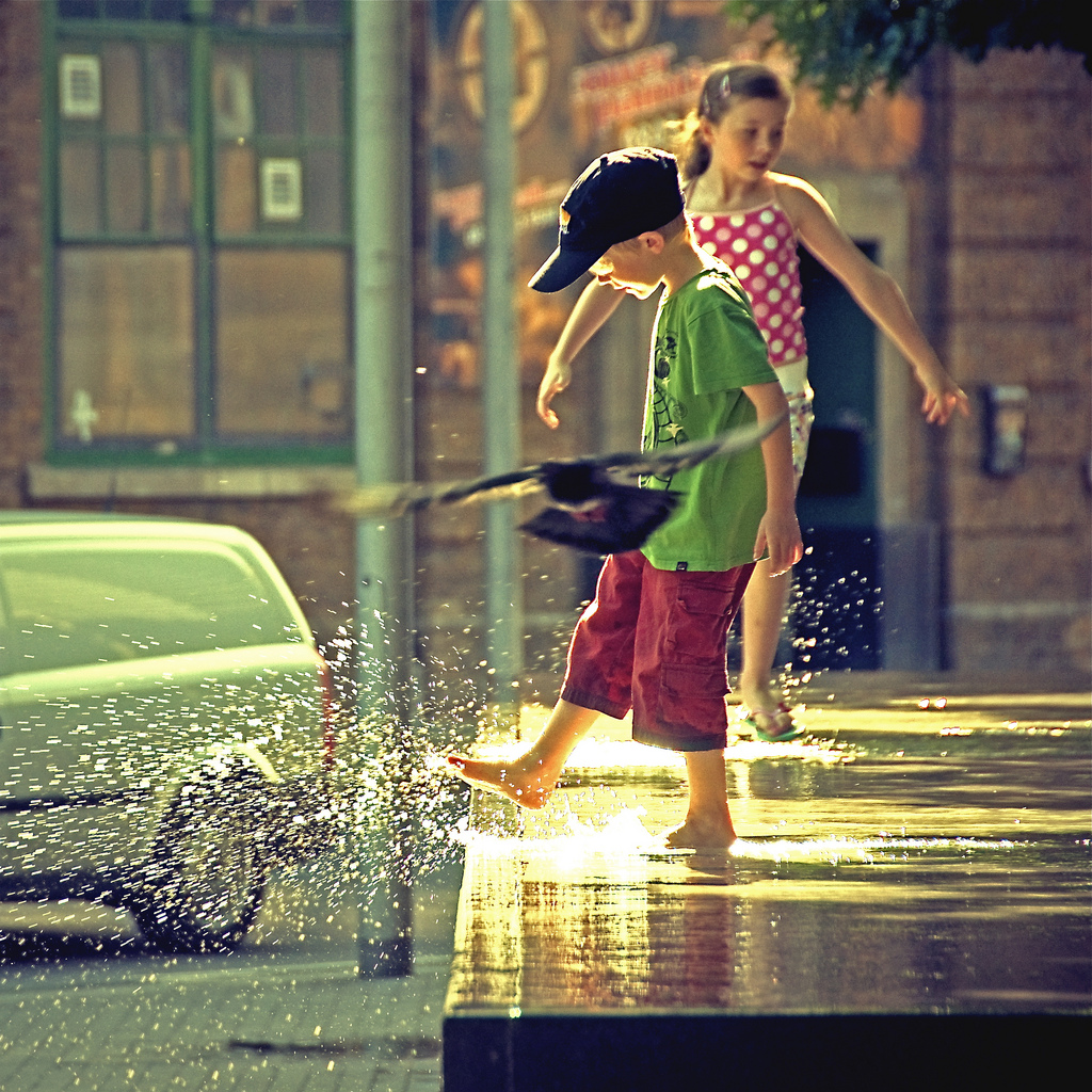 School Of Digital Photography: Candid Photography Tips