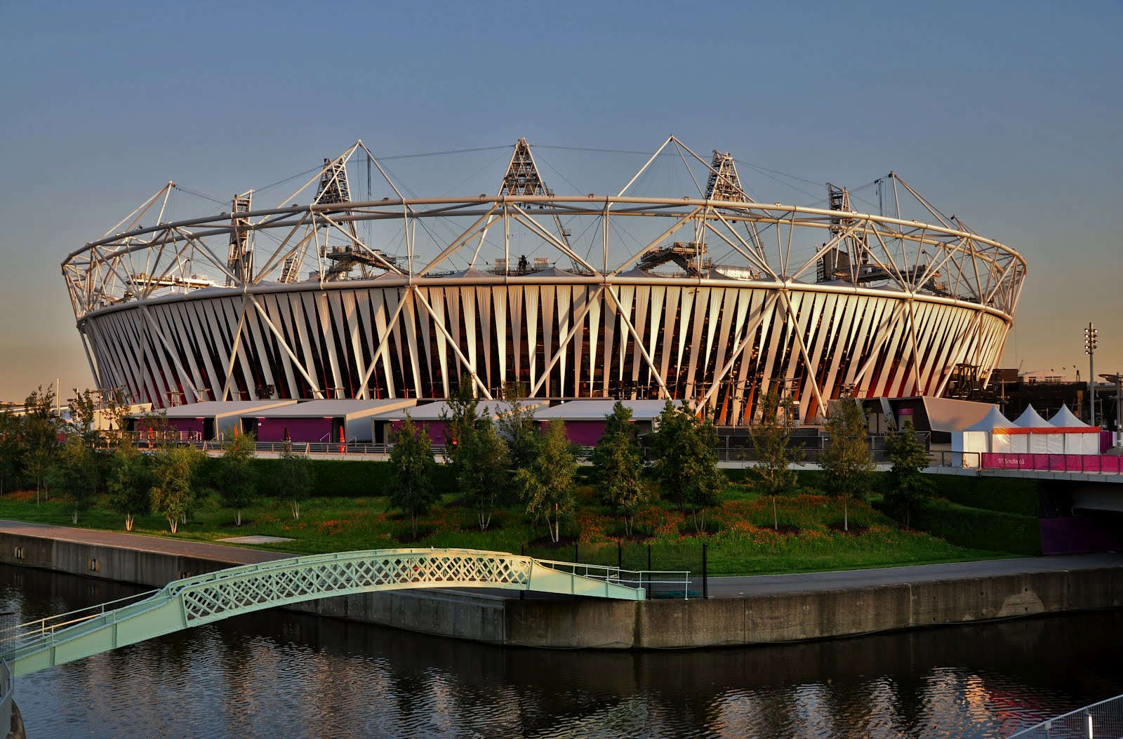 Sean's London Olympic Blog: Olympic Park (closer look) Sean's London Olympic Blog: Olympic Park (closer look)