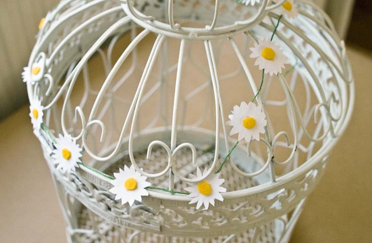 DIY Paper Daisy Chain | 10111