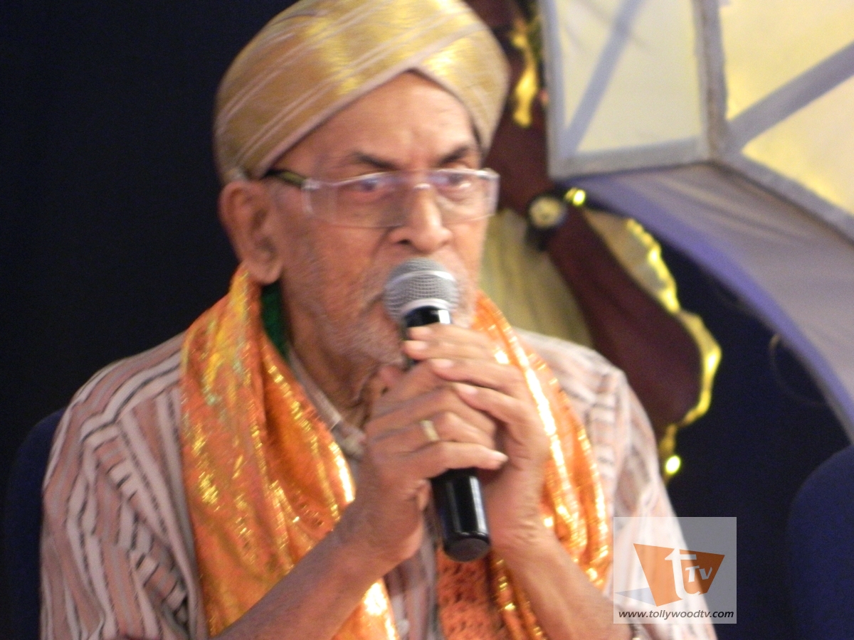 Condolences To P.B.Srinivas | Tollywoodtv