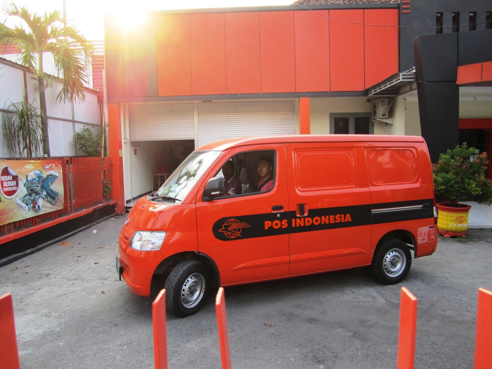 PT. POS INDONESIA (PERSERO)