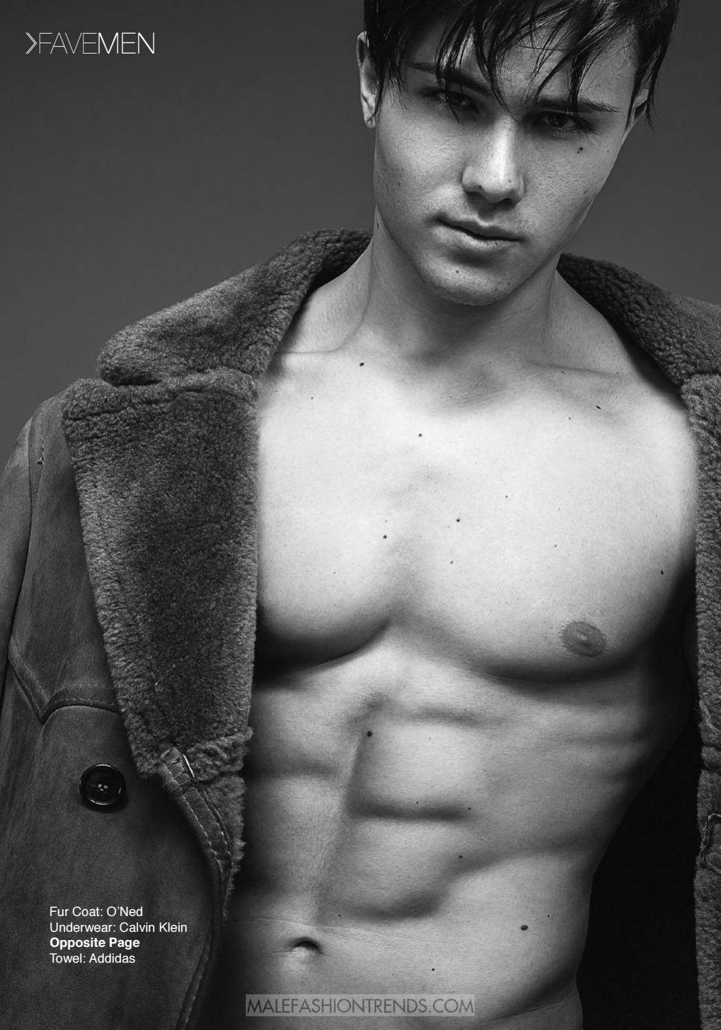 Enzo Carini por Neelio Paris para FAVE Magazine