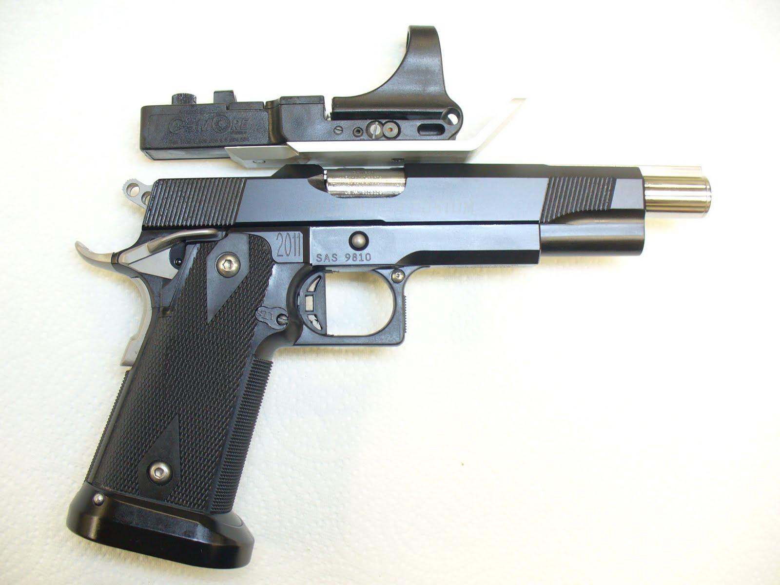 TACTICAL WAREFARE ARMORY: 1911-2011 PISTOLS