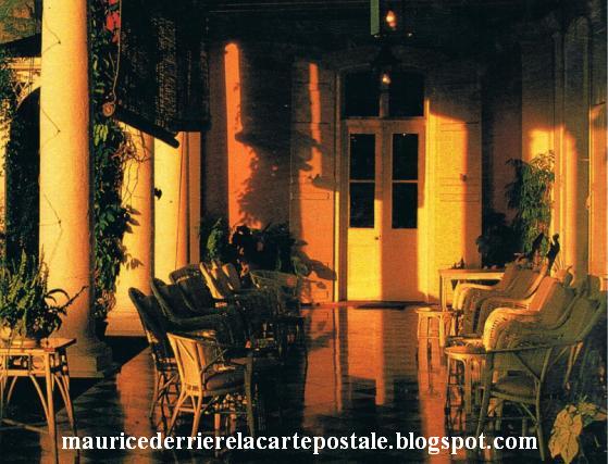 Maurice, derrière la carte postale: Le château du Réduit, un cher massacre.