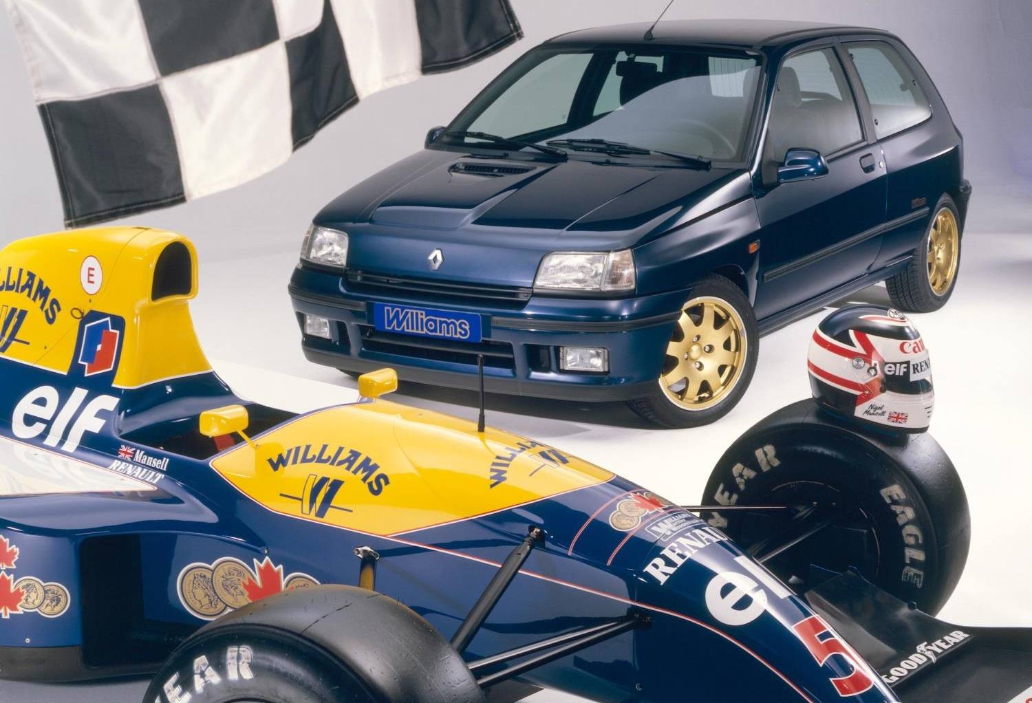 HISTÓRIA EM FOTOS - RENAULT CLIO