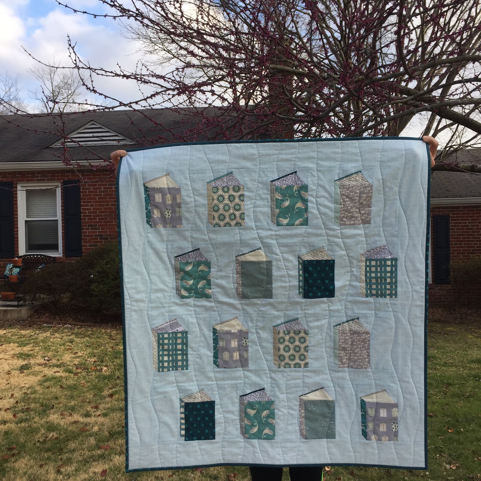 A Blue Sky Kind of Life: Tall Tales quilt: A finish!