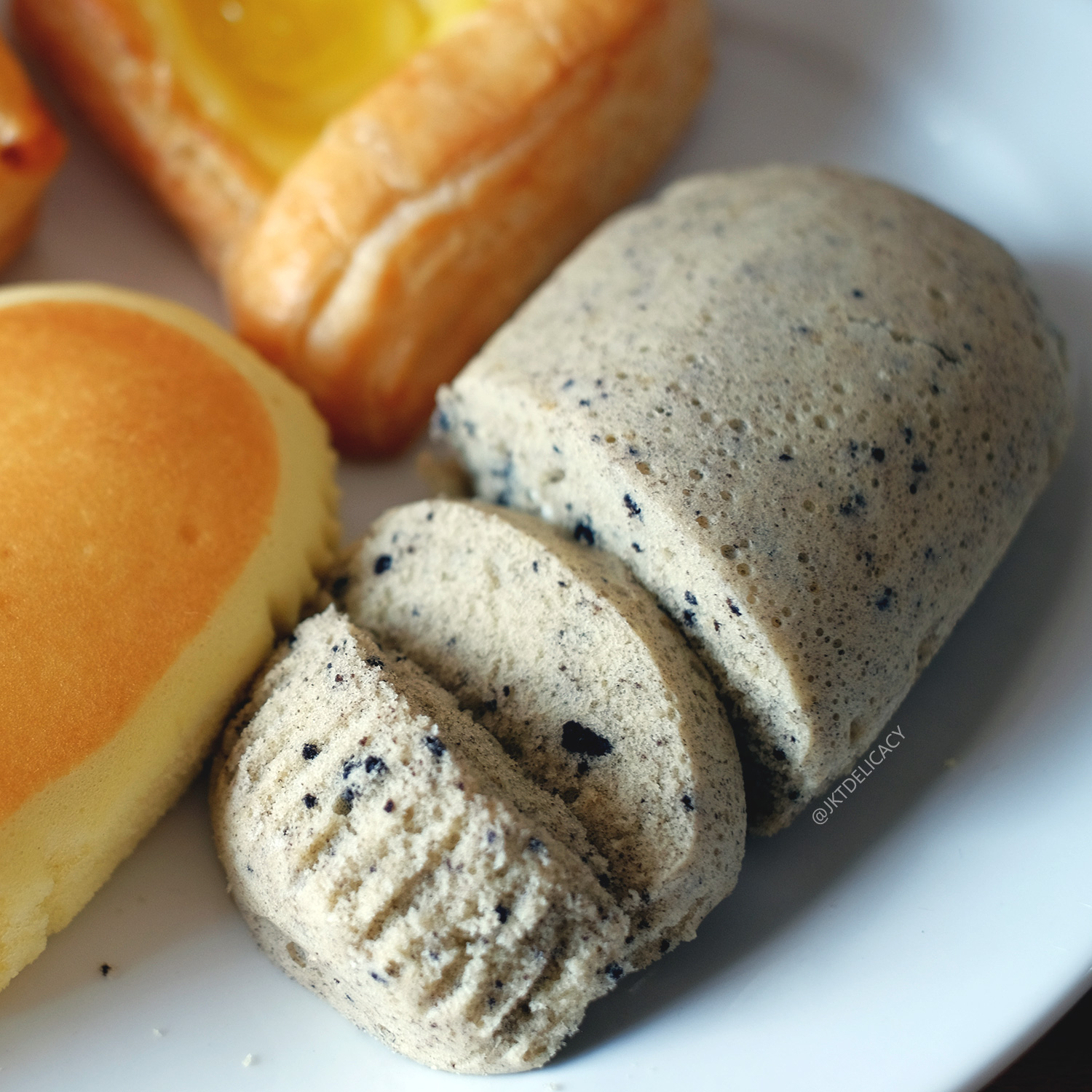 JKTDelicacy.com: SHARON BAKERY