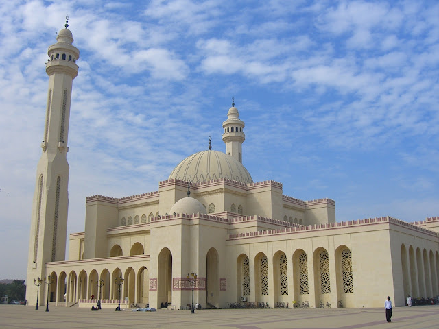 Islamic World: Al Fateh Mosque Wallpapers