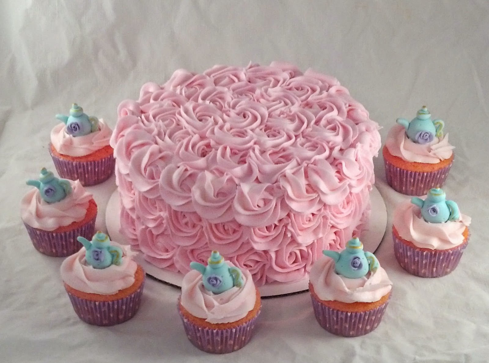 Sugar & Spice Sweets: Tea Party Cake and Cupcakes