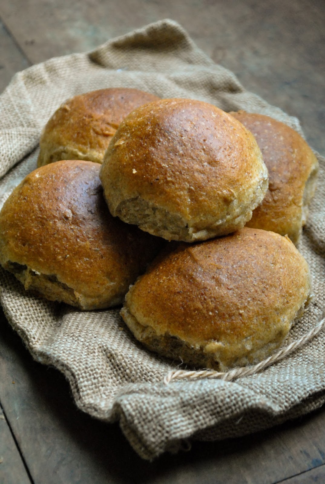 Cooking with my mom: Easy vegan multigrain buns |VeganSandra