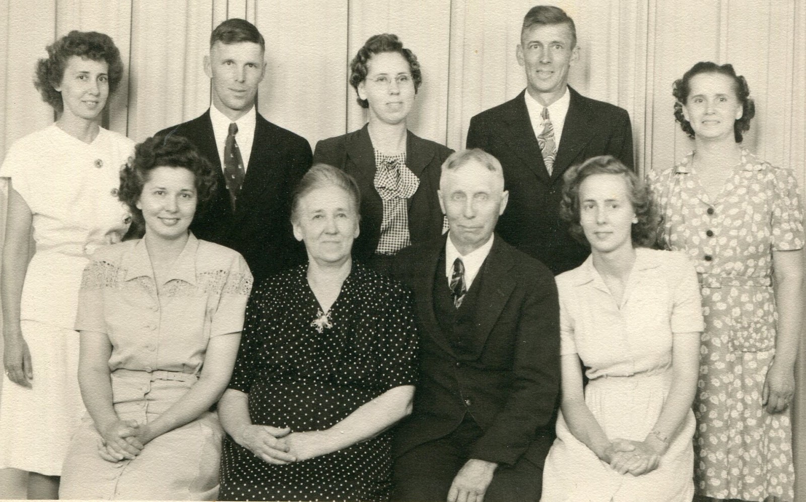 Paul V. & Karen S. Paulsen Family: Photos: Paulsen Siblings