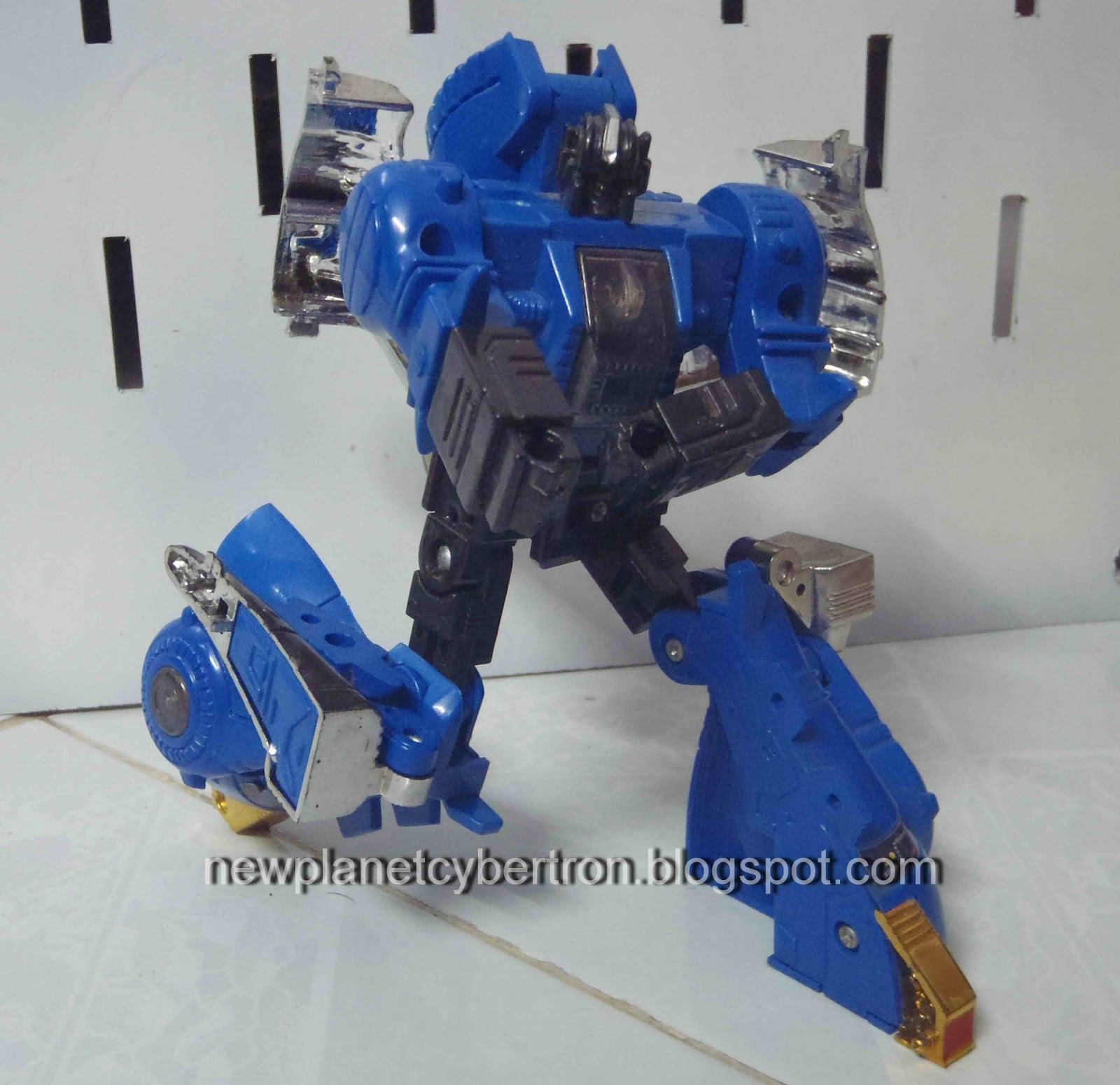 New Planet Cybertron: Transformers Review: Sludge (Knockoff)