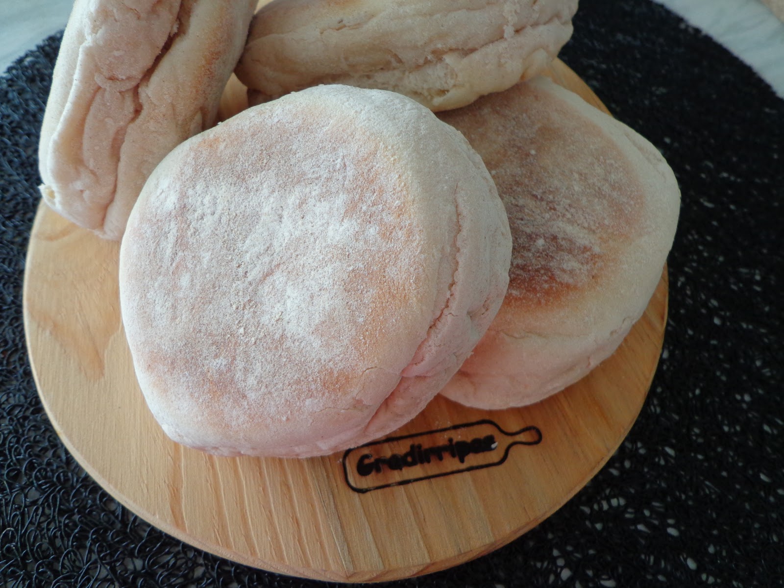 Prato Caseiro: Pão ou bolo do caco