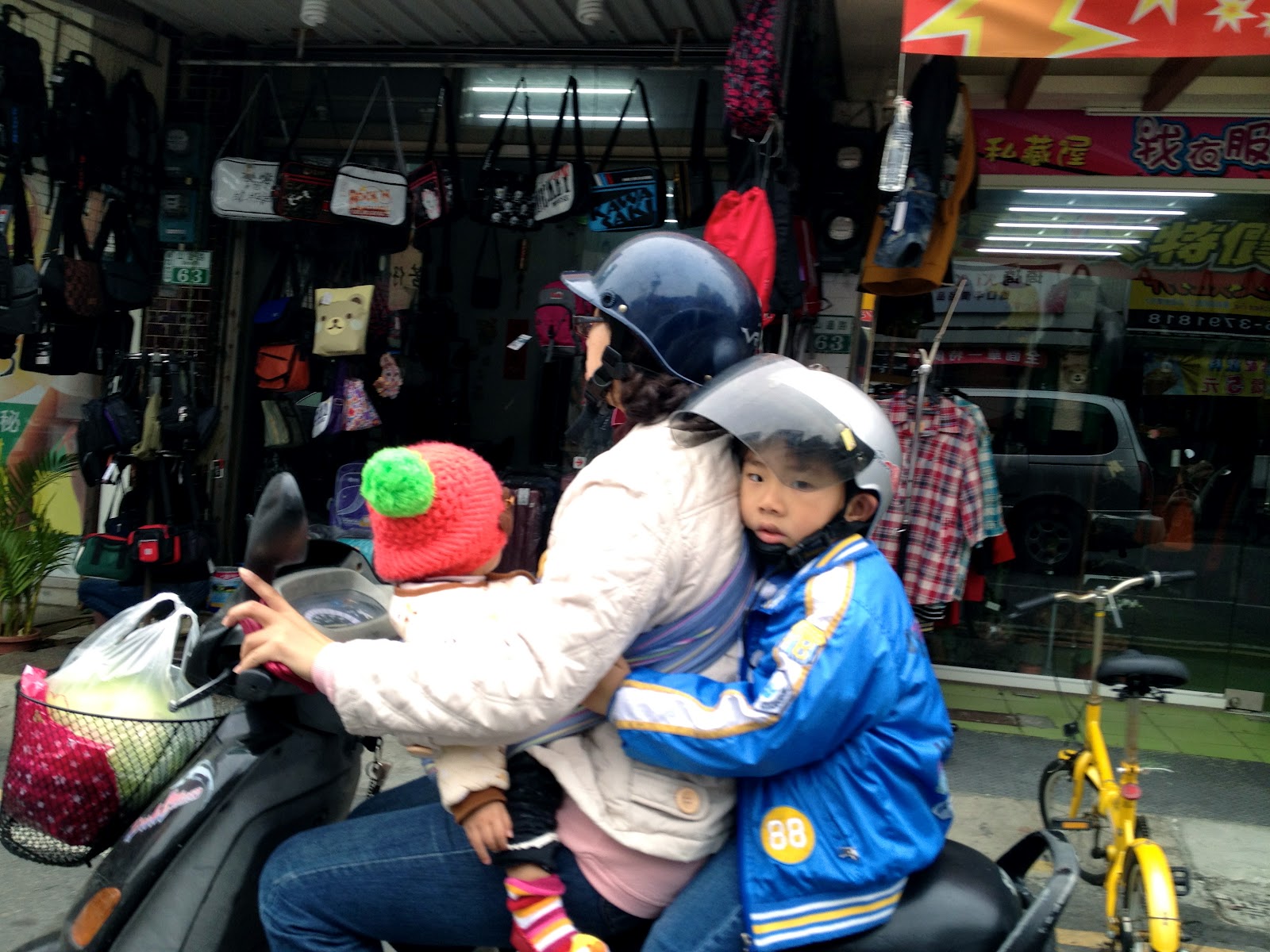 Our Taiwan Adventure: Scooter Culture