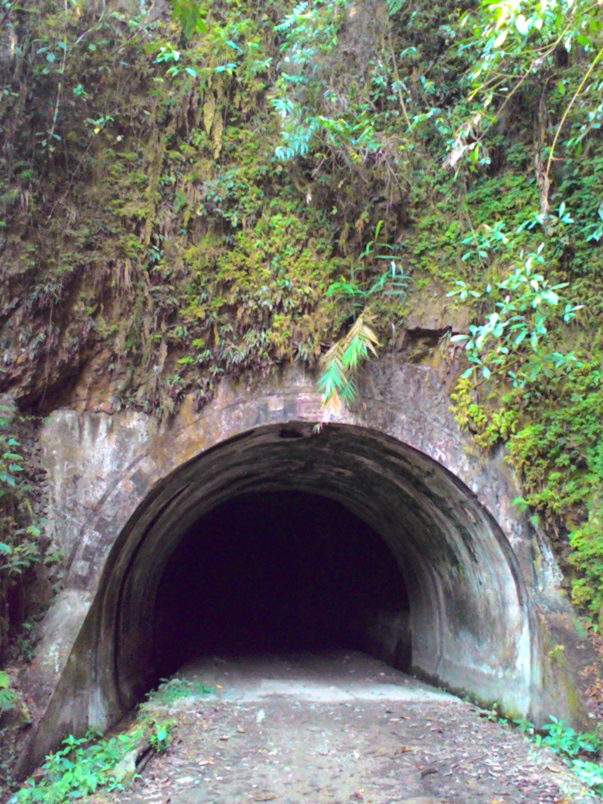 Lobang Kolam, Goa Peninggalan Penjajah Jepang