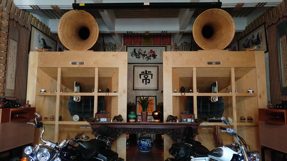 AN EXTRAODINARY AUDIOPHILE SYSTEM AND “MUSEUM” – M & S | Ultimate High ...