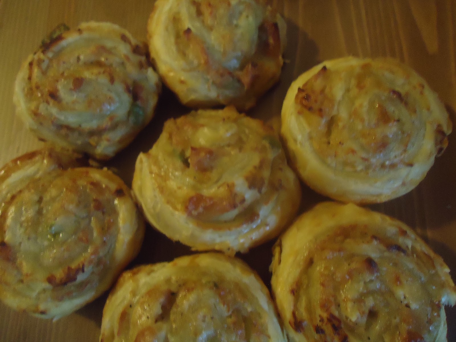 morEwish Cuisine by Mahwish: Chicken Swirls