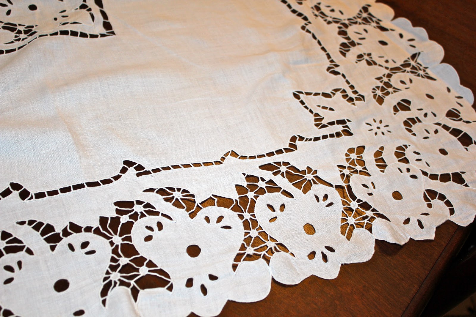 MymArte: Bordado richelieu