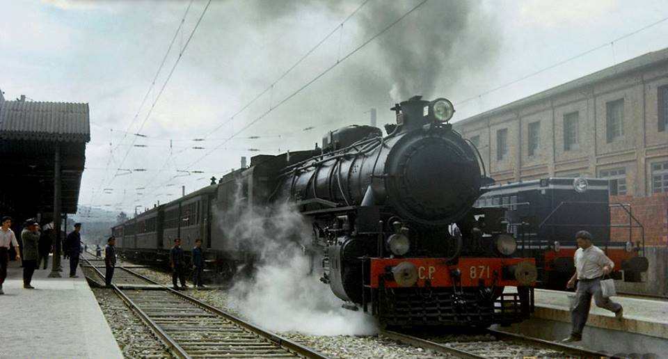 Histórias com História: 160 ANOS DE COMBOIOS EM PORTUGAL