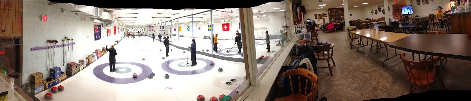 Good Morning Babycat: Curling