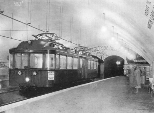 Gutted Arcades of the Past: Holmenkollbanen, Oslo