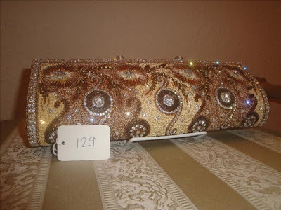 bridal Gossip: PAKISTANI BRIDAL RECEPTION PURSES DESIGNS.