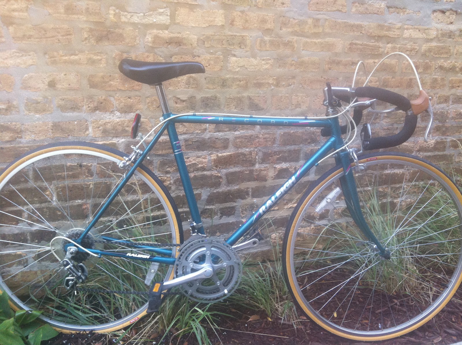 Campbell Street Bicycle Shop: Used Raleigh Record(s) for sale