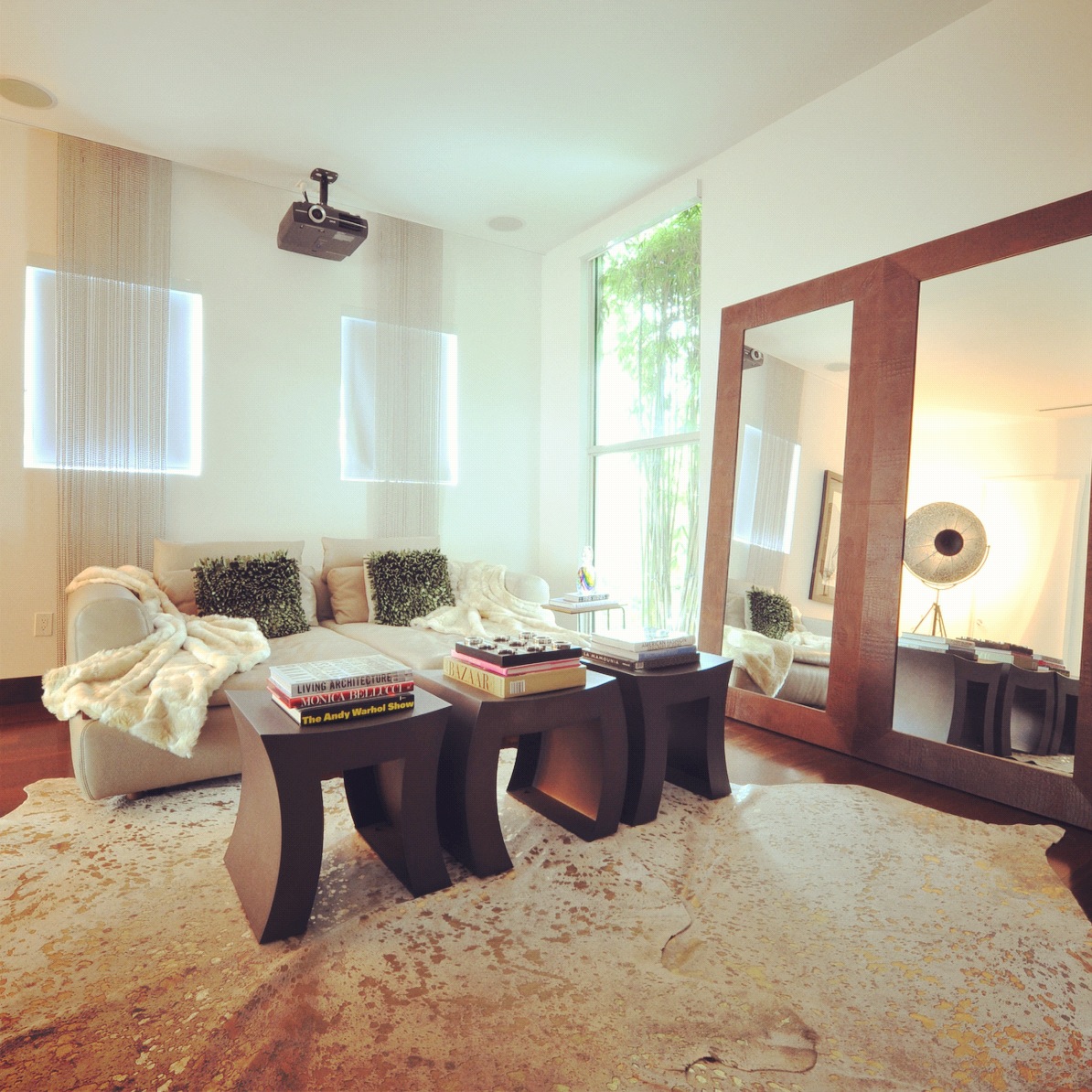 Eclectic Elements: 3 Tips for a cozy TV room!