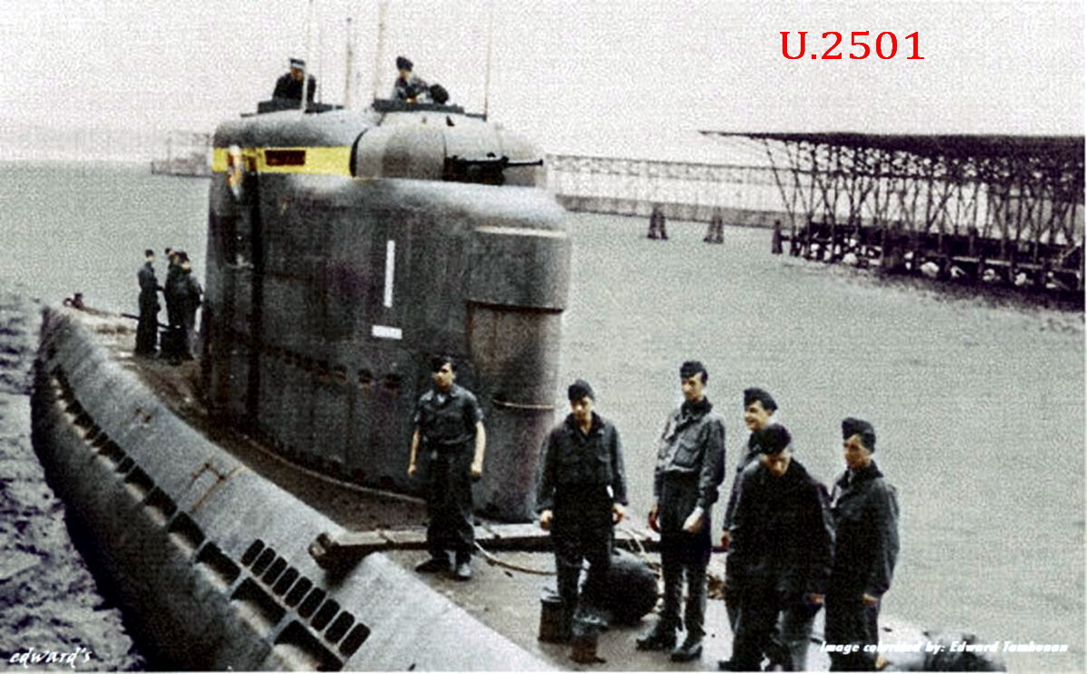 S 613 ex U2518 Roland MORILLOT: Photos coloriées sous-marins type XXI