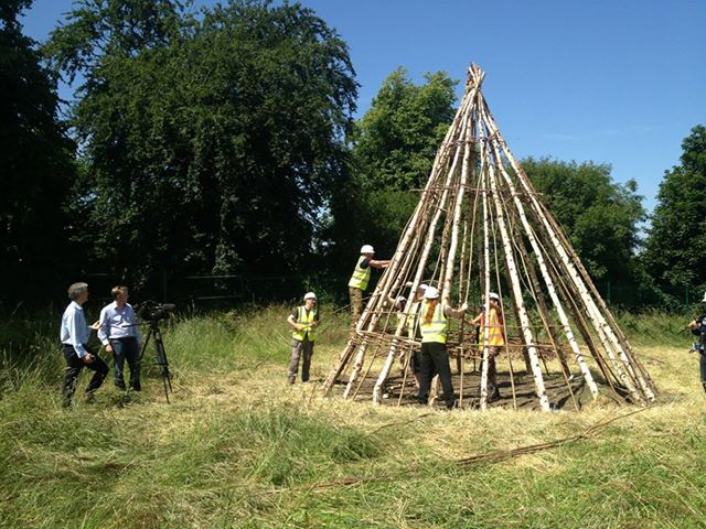 bensozia: Mesolithic House Reconstructed at University College Dublin