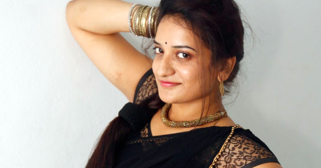Tamil Latest Actress Janani Reddy Awesome Black Saree Images Gallery-02 ...
