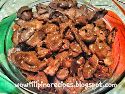 WOW Filipino Recipes: Adobong Balunbalunan At Atay ( Chicken gizzard ...