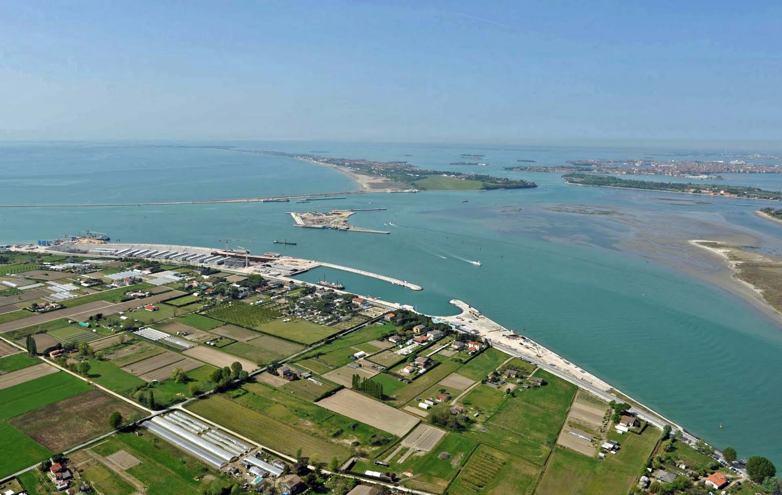 Venetian Matters: Saving Venice: the MOSE project...