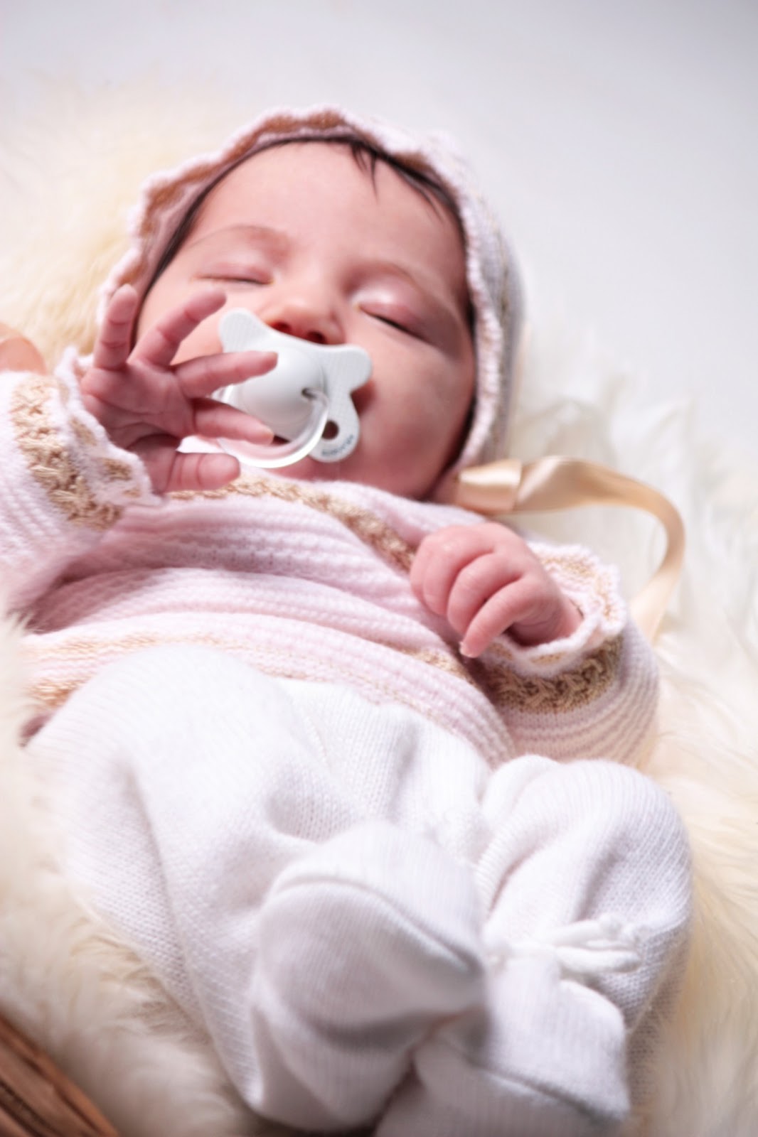 REPORTAJE BEBÉ | niña con su hermanito mayor | Que tono de verde